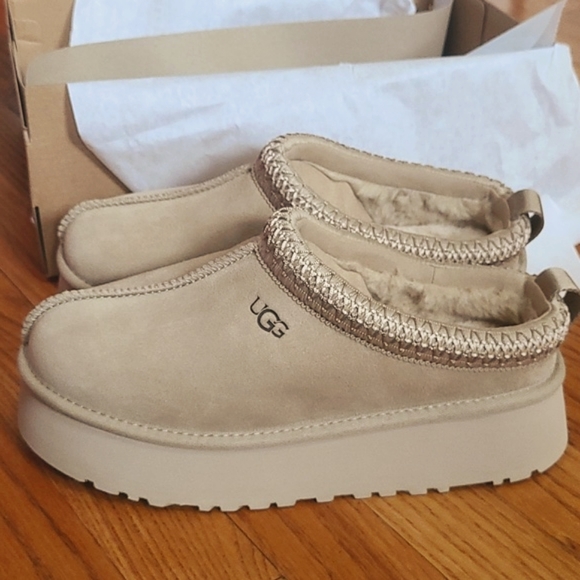 UGG | Shoes | Ugg Tazz Platform Mustard Seed | Poshmark